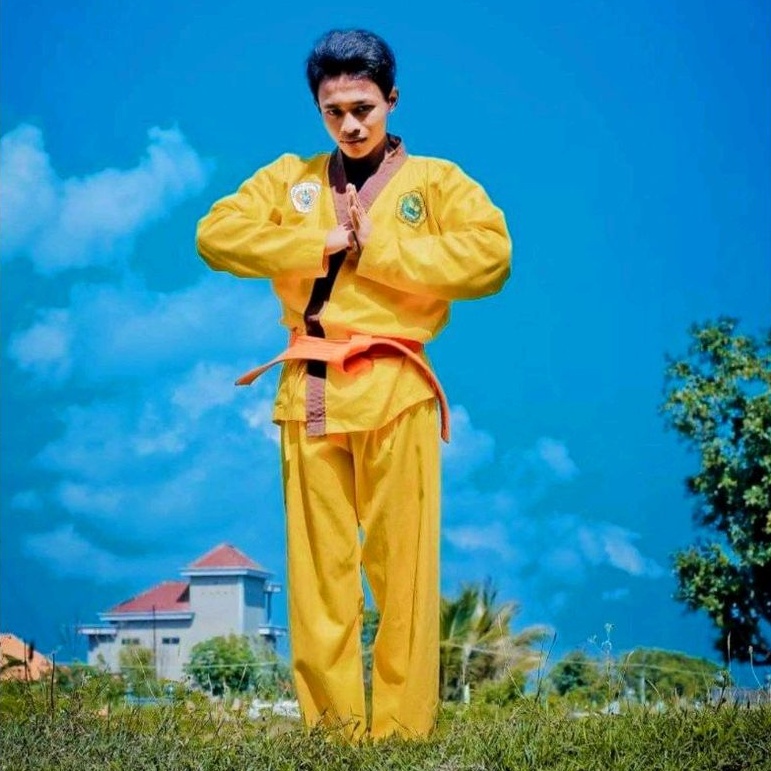 Jual Seragam Seni Beladiri Silat (SBDS) Tiga Serangkai | Shopee Indonesia Jual Seragam Seni Beladiri Silat (SBDS) Tiga Serangkai | Shopee Indonesia