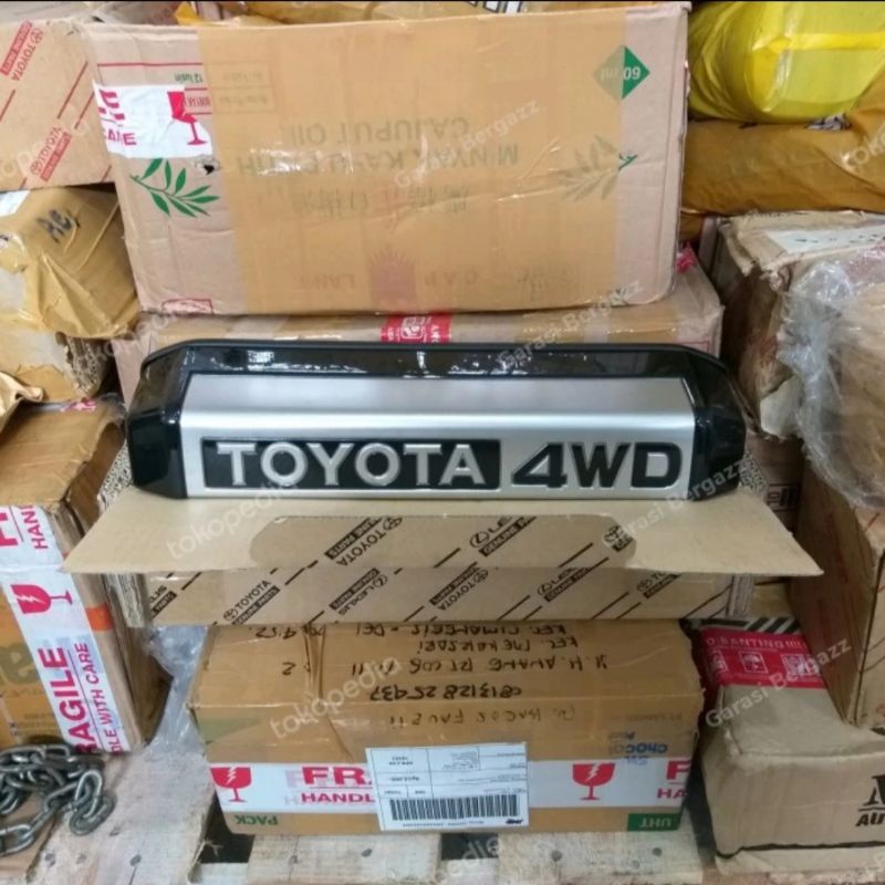 Jual COVER LAMPU PLAT NOMOR TOYOTA BUNDERA | Shopee Indonesia Jual COVER LAMPU PLAT NOMOR TOYOTA BUNDERA | Shopee Indonesia
