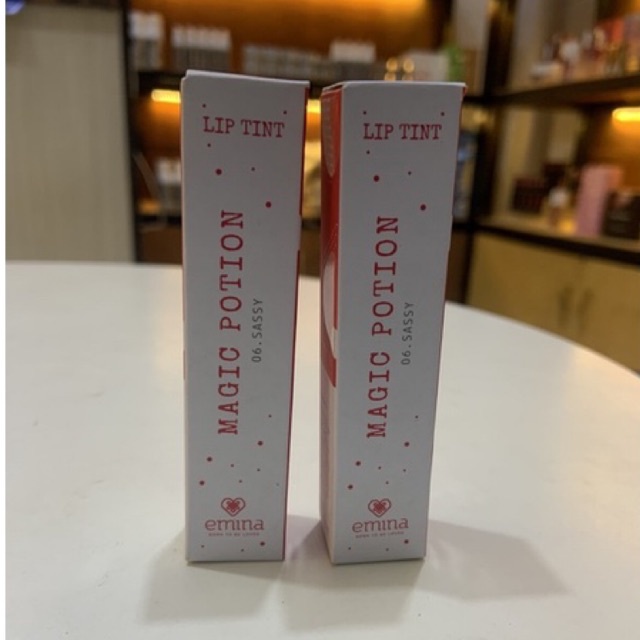 Jual LIPTINT EMINA | Shopee Indonesia