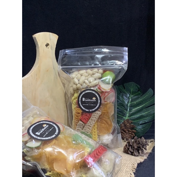 Jual Paket Seblak Instan Warung Blakblakan | Shopee Indonesia