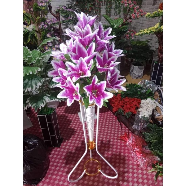 Jual Bunga pojok ruangan bunga lili kuntum 20 include pot standing ...
