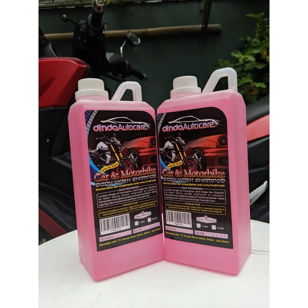 Jual SHAMPOO MOTOR/MOBIL WASH AND WAX AUTOCARE DINDA CHEMICAL 1 LITER ...