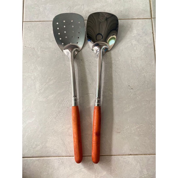 Jual SPATULA BESAR GAGANG KAYU / SUTIL BESAR GAGANG KAYU / SUTIL BESAR ...